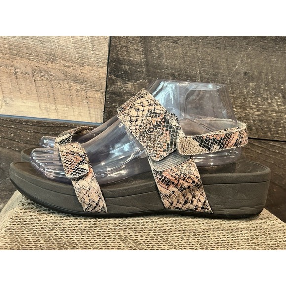 Vionic | Shoes | Vionic Orthaheel Bolinas Brown Leather Snake Embossed ...